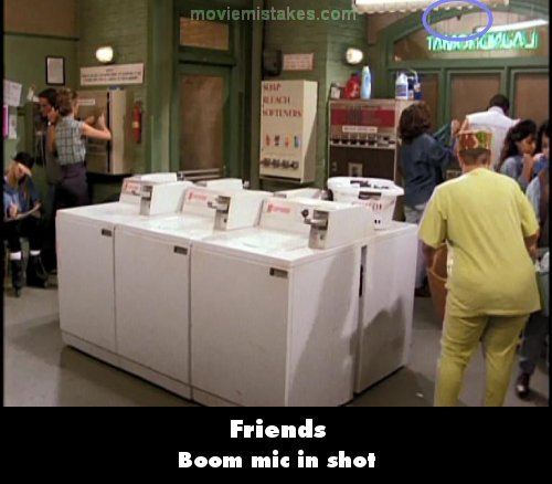Friends (1994) TV mistake picture (ID 135211)