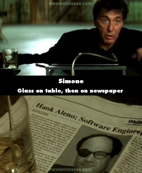 Simone (2002) movie mistake picture (ID 142859)