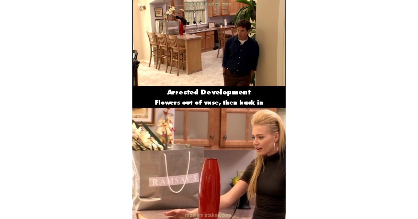 Arrested Development (2003) TV mistake picture (ID 144227)