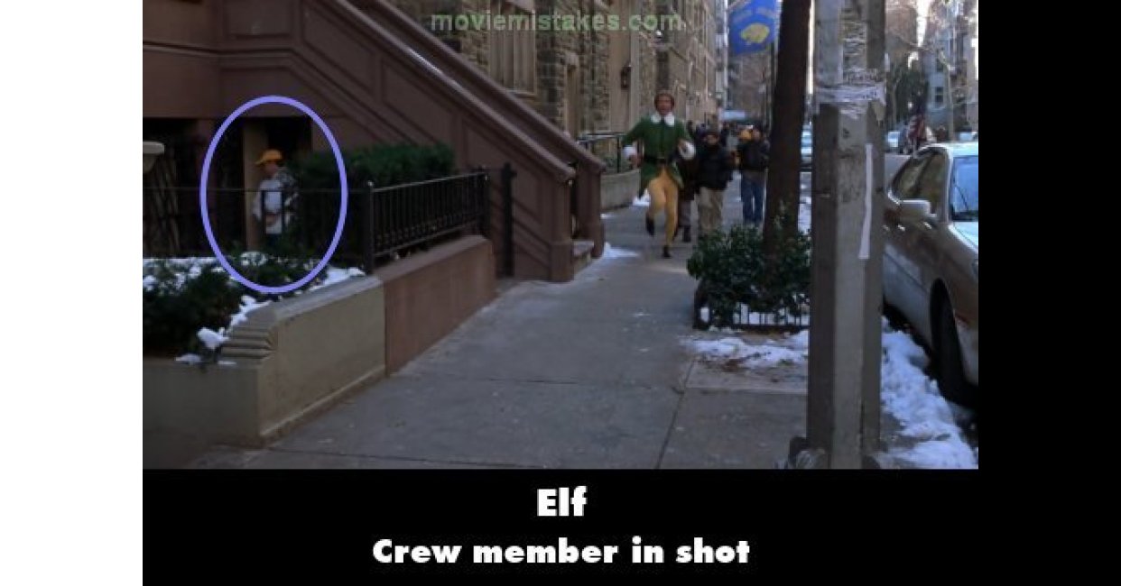 Elf (2003) movie mistake picture (ID 144485)