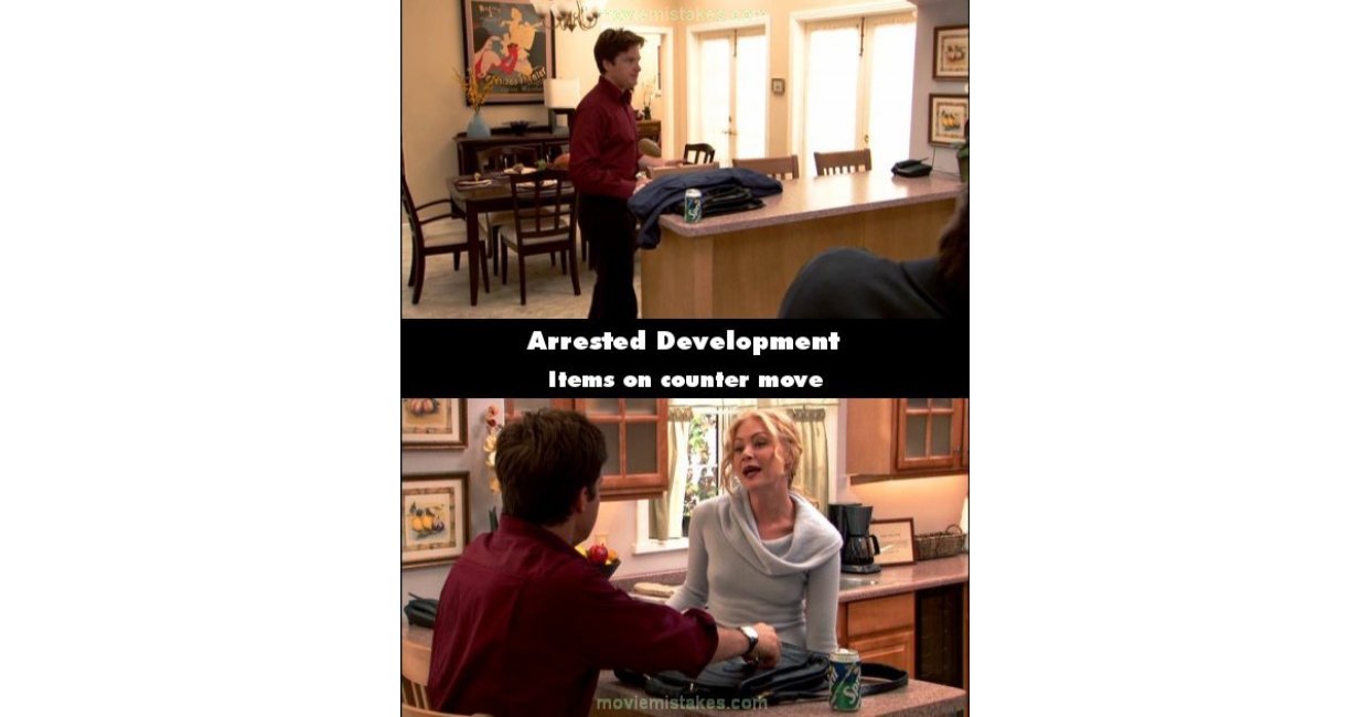 Arrested Development (2003) TV mistake picture (ID 146012)