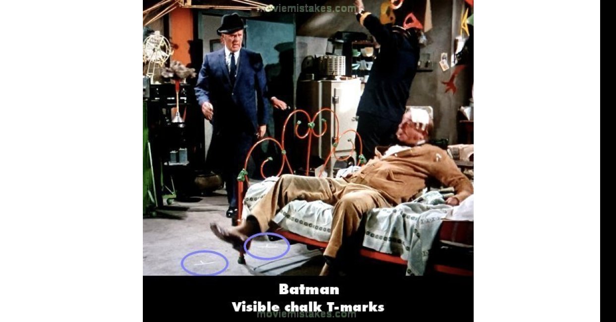 Batman (1966) TV mistake picture (ID 351202)