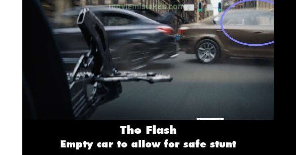 The Flash (2023) movie mistake picture (ID 363092)